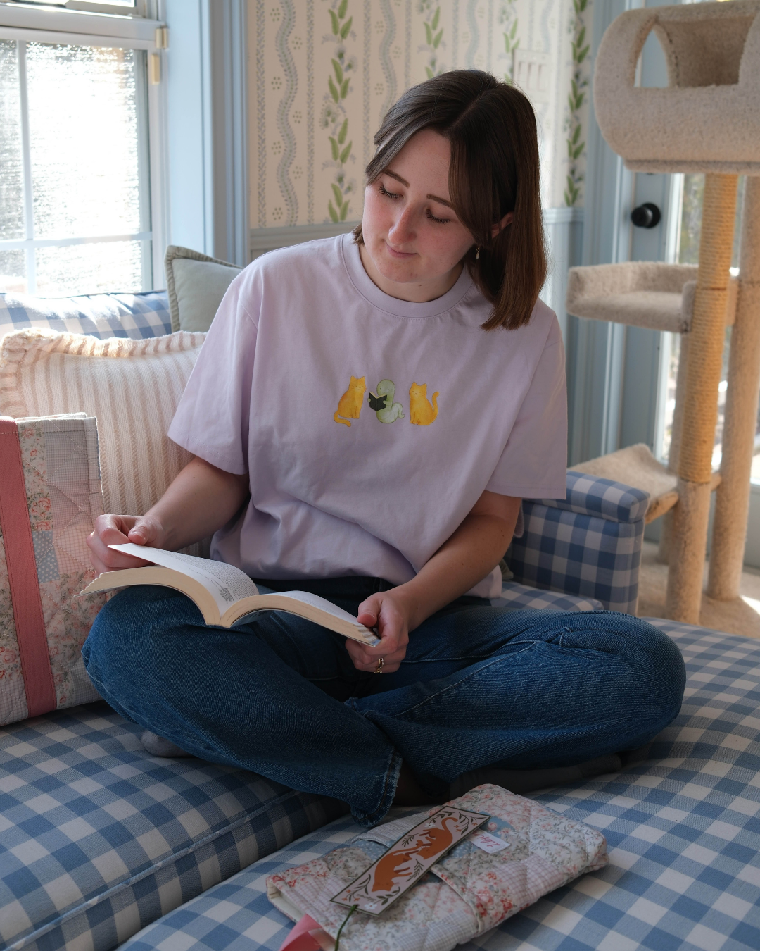 Bookworm Tee – lilsimsie